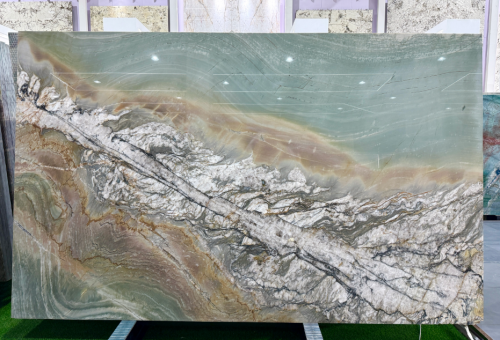 Brazil Natural Stones Natural Quartize Green Color